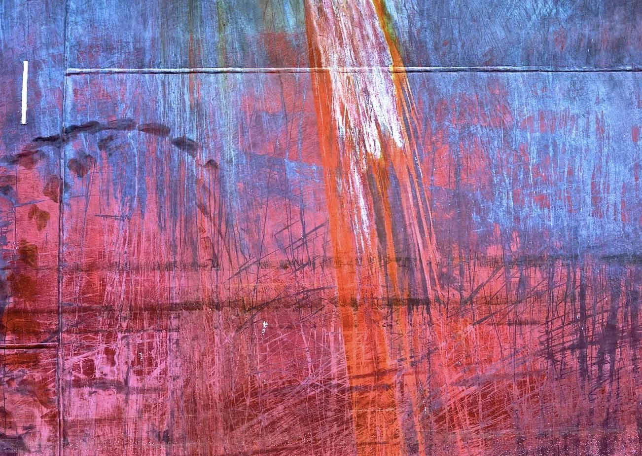 Didier Engels - Eye focused on textures and colors